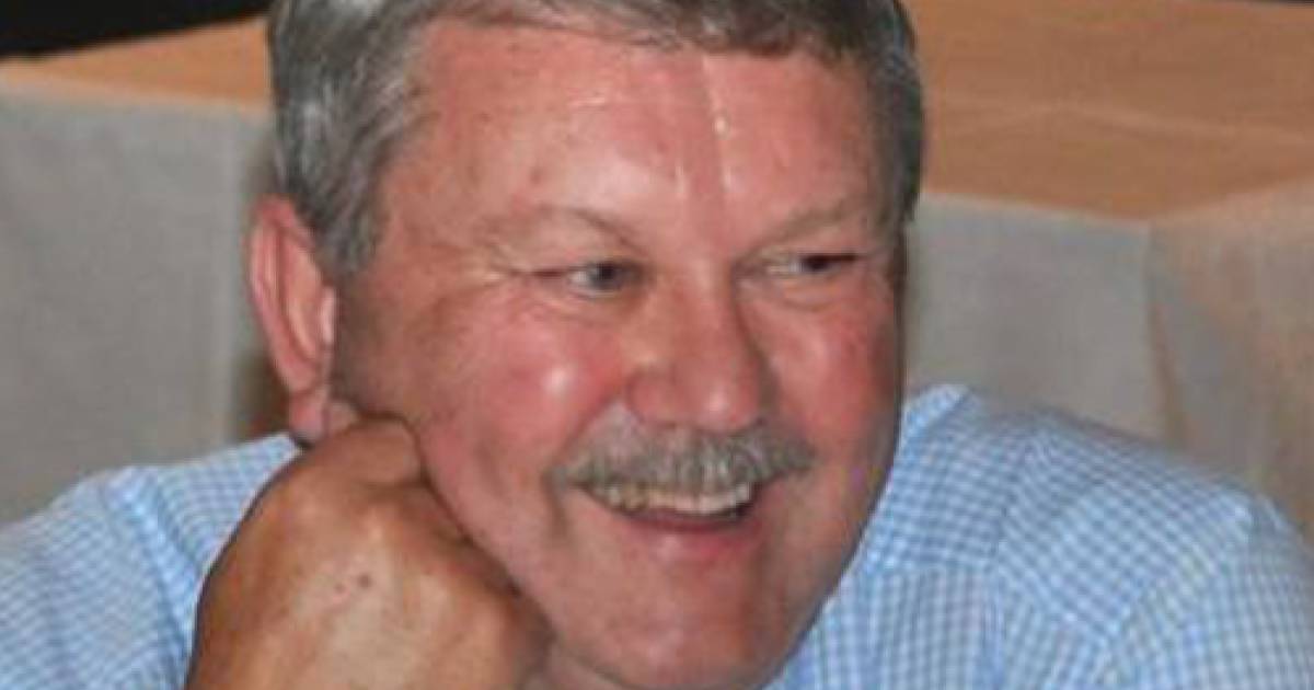 Ian John William McInnes